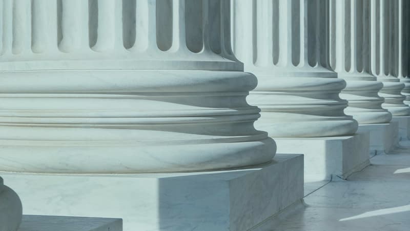Big Law Salary Scale 2026: Cravath vs Am Law 100-200 | Larson Maddox